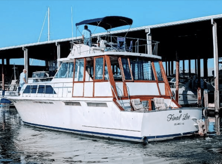 Circa 1969 Pacemaker Alglas Cockpit Motor 48' Yacht Live-Aboard Boat ...