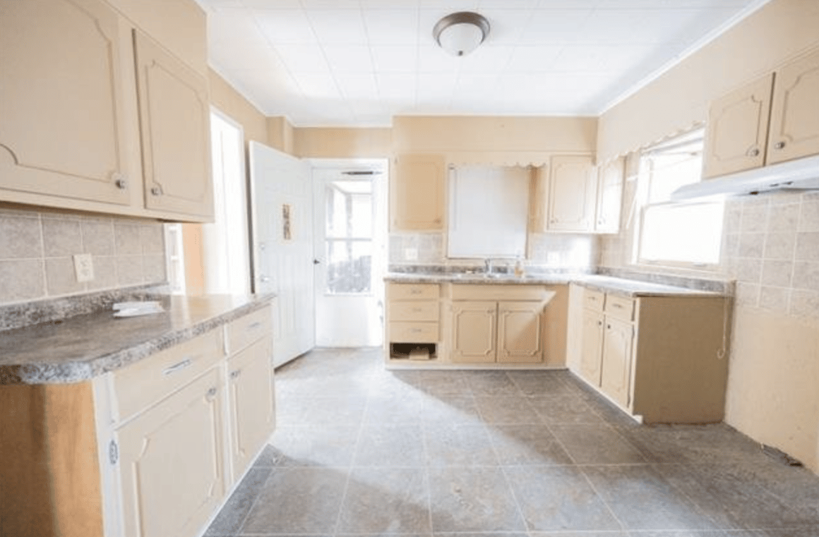 Under $75K Thursday - Historic circa 1912 Brick Foursquare in St. Joe ...
