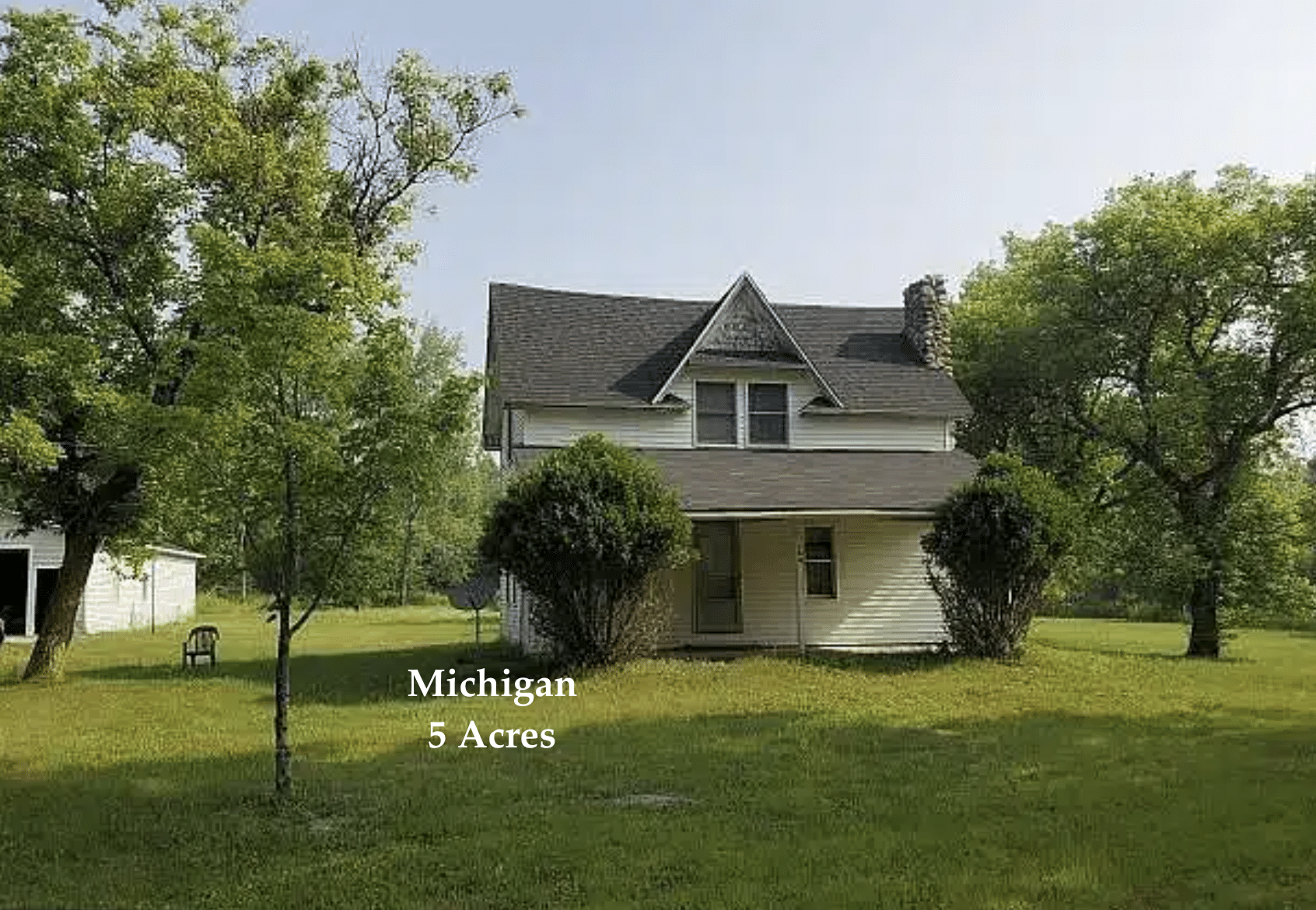 Cheapish Michigan Farmhouse For Sale on 5 Acres $90K
