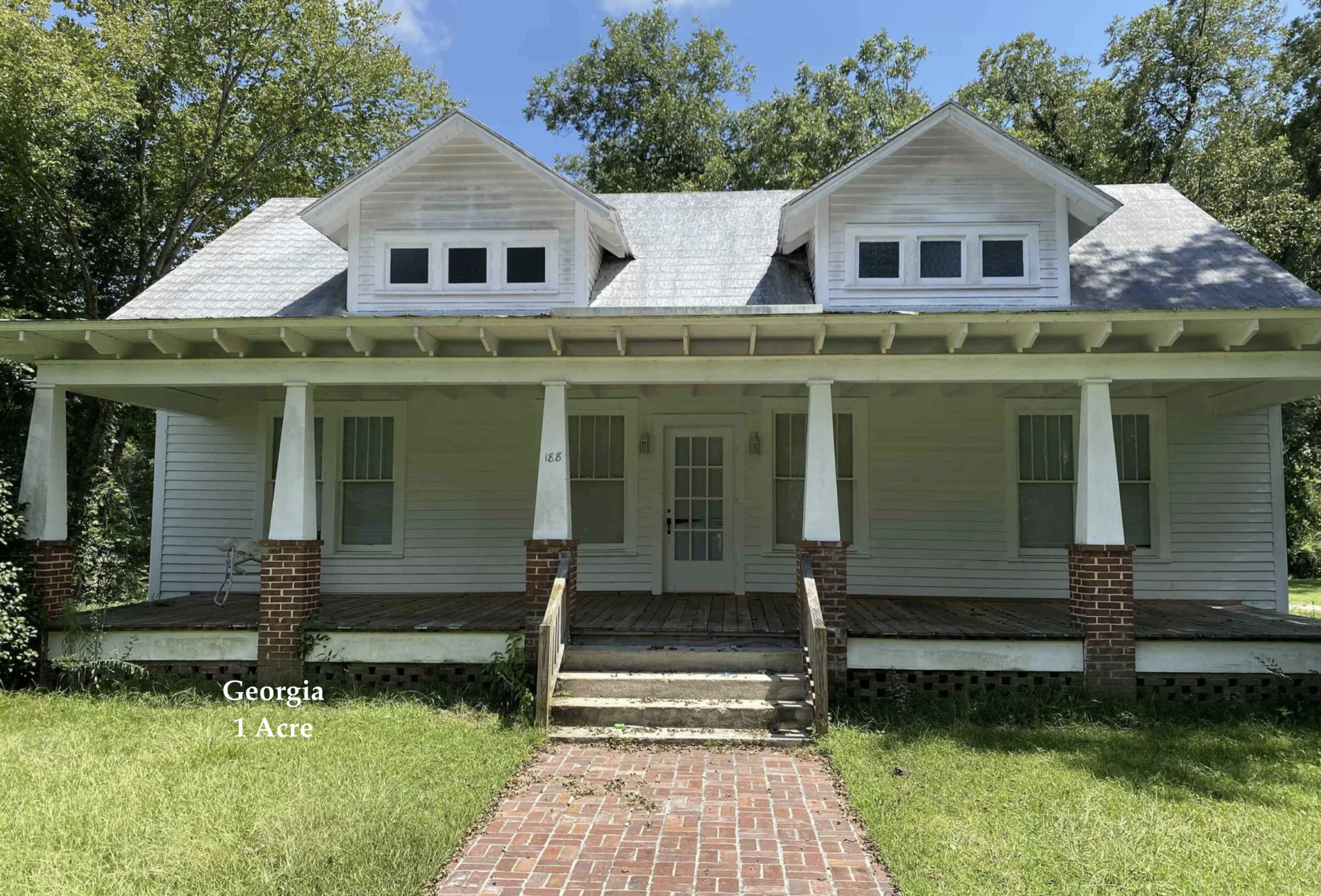 Cheapish Circa 1921 Georgia Farmhouse For Sale on 1 Acre $179K