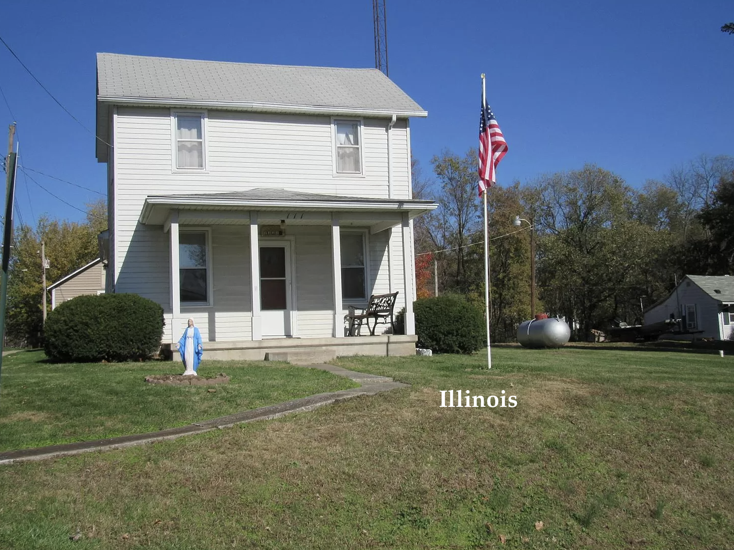 c.1870 Illinois Home For Sale On Double Lot $58K