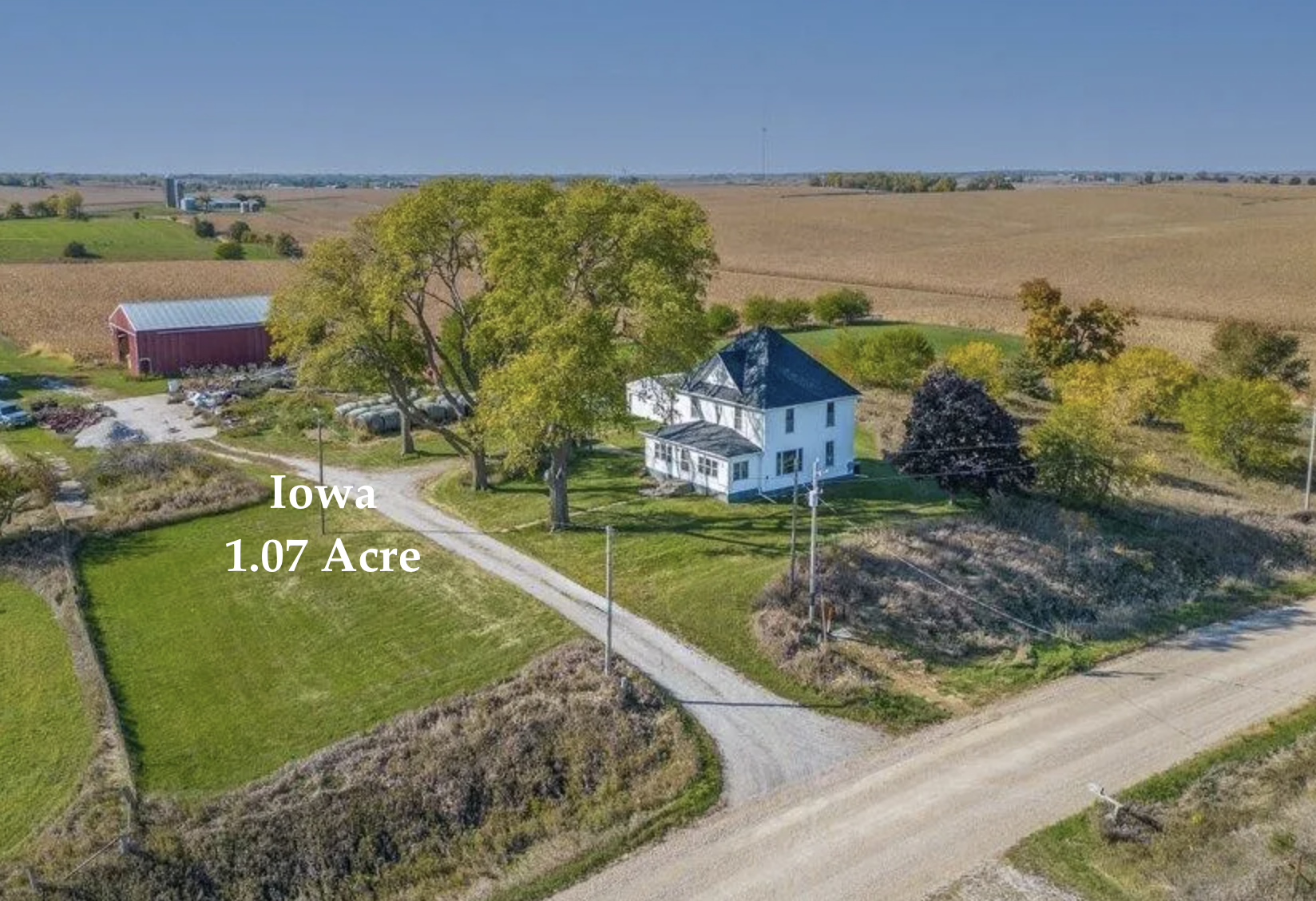 Cheapish c.1918 Iowa Farmhouse For Sale on 1.07 Rural Acres $185K