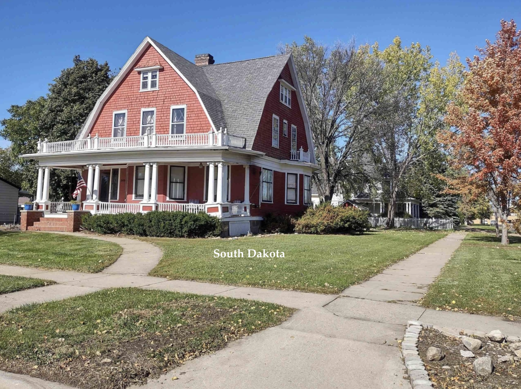 Cheapish 1909 Colonial Revival - Beautiful South Dakota Home For Sale $150K
