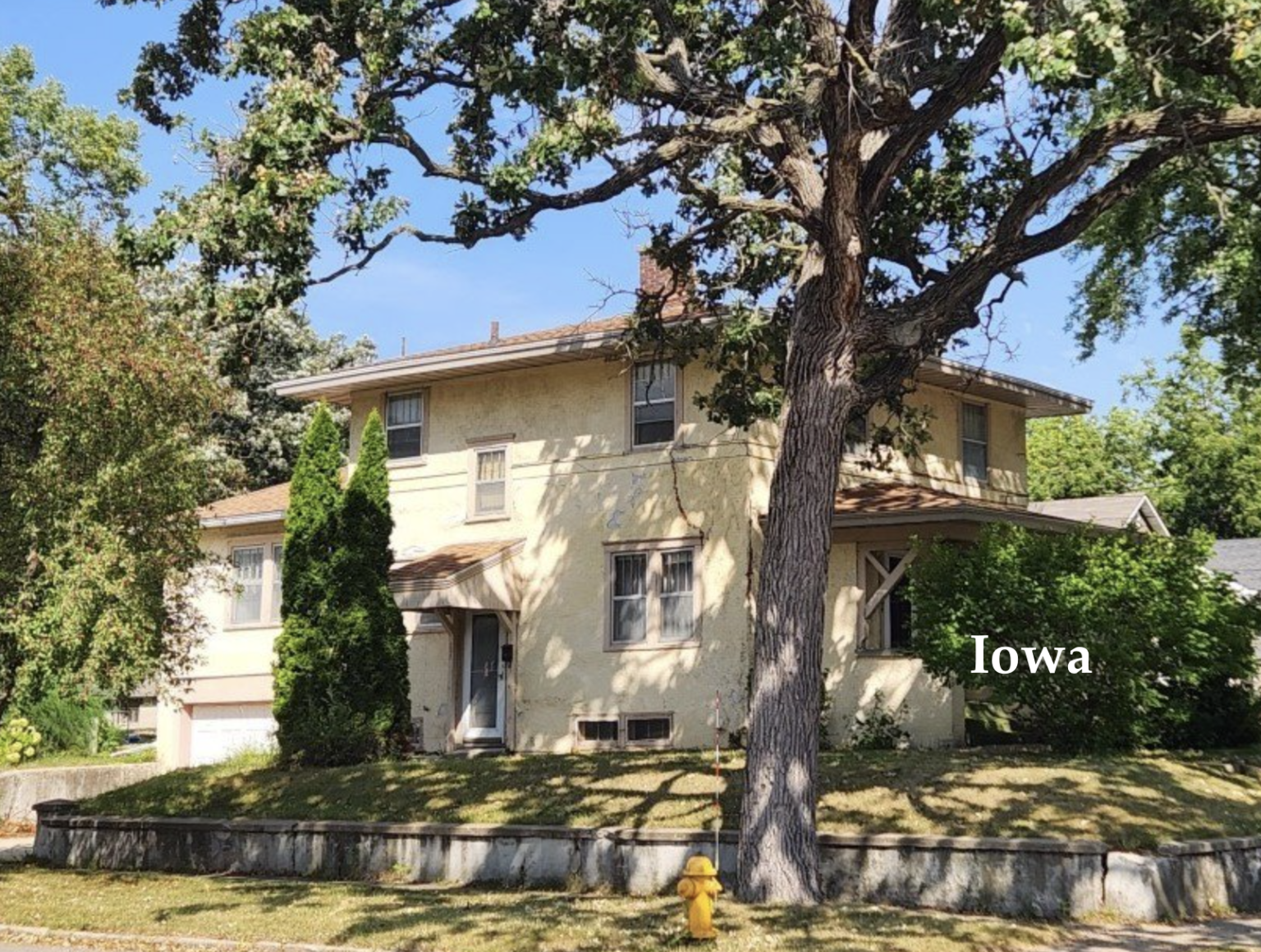 c.1917 Iowa Prairie Style Home For Sale Reduced to $73K