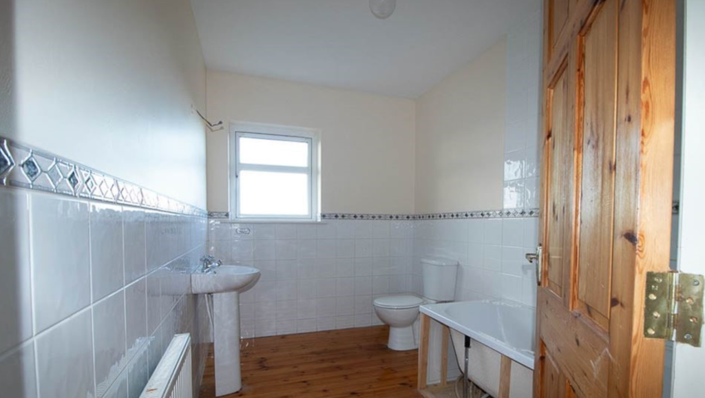 Ireland Semi-Detached Home For Sale $131,309