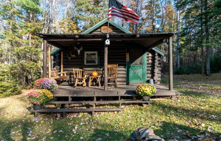 c.1905 Maine Log Cabin For Sale on 3.2 Acres $199K