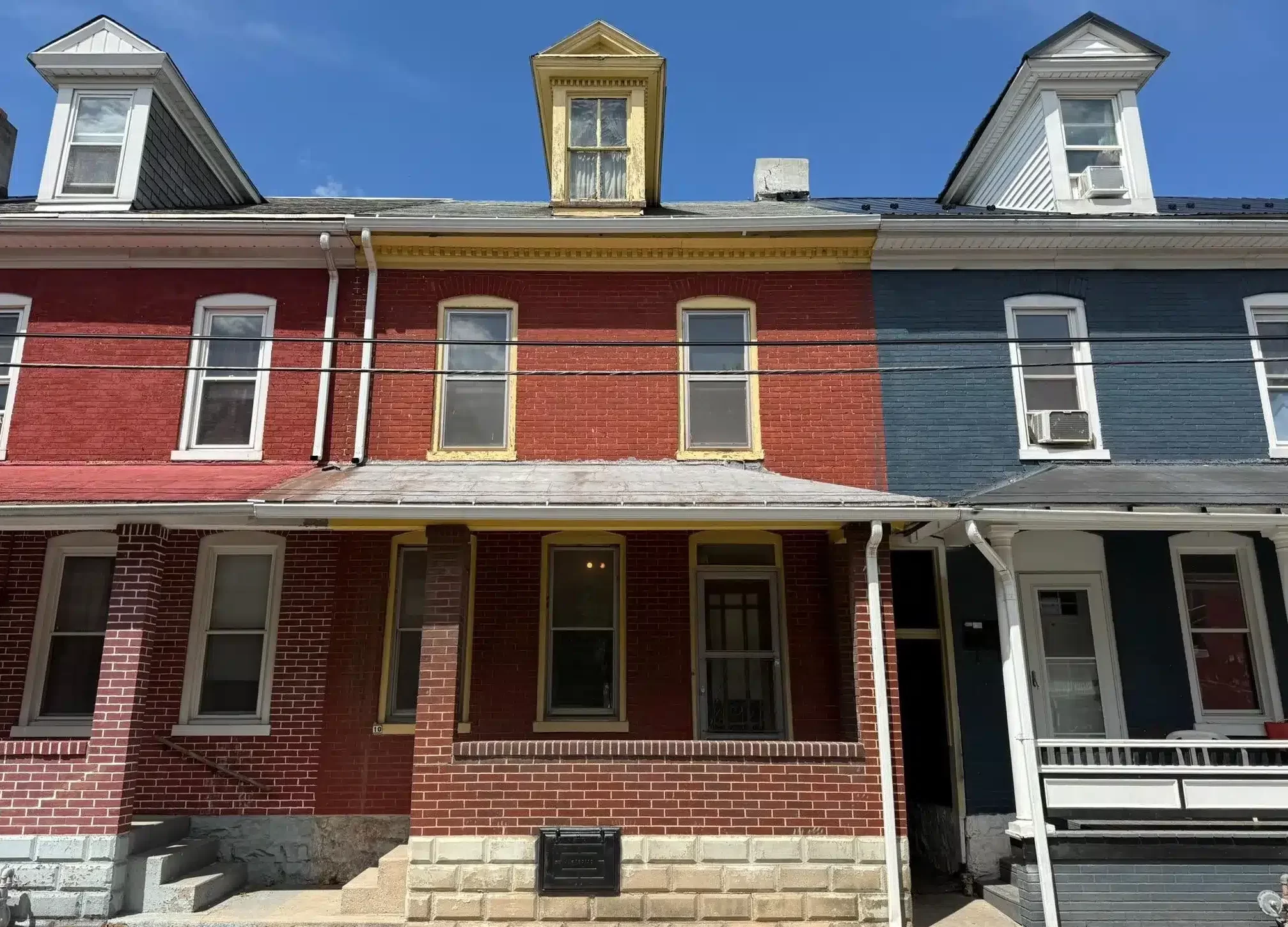 Three Bedroom Brick Row House in Pennsylvania $59,900
