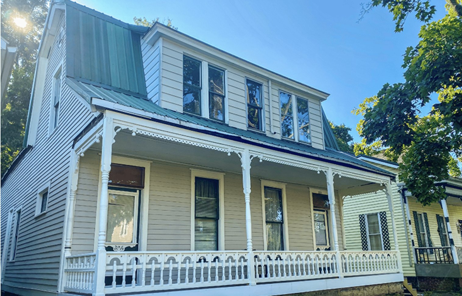 c.1885 Indiana Fixer Upper Colonial Revival $65K