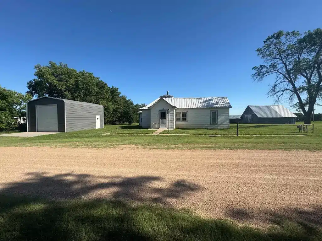 c.1900 Two Bedroom Affordable Nebraska Home With Outbuildings $59,900