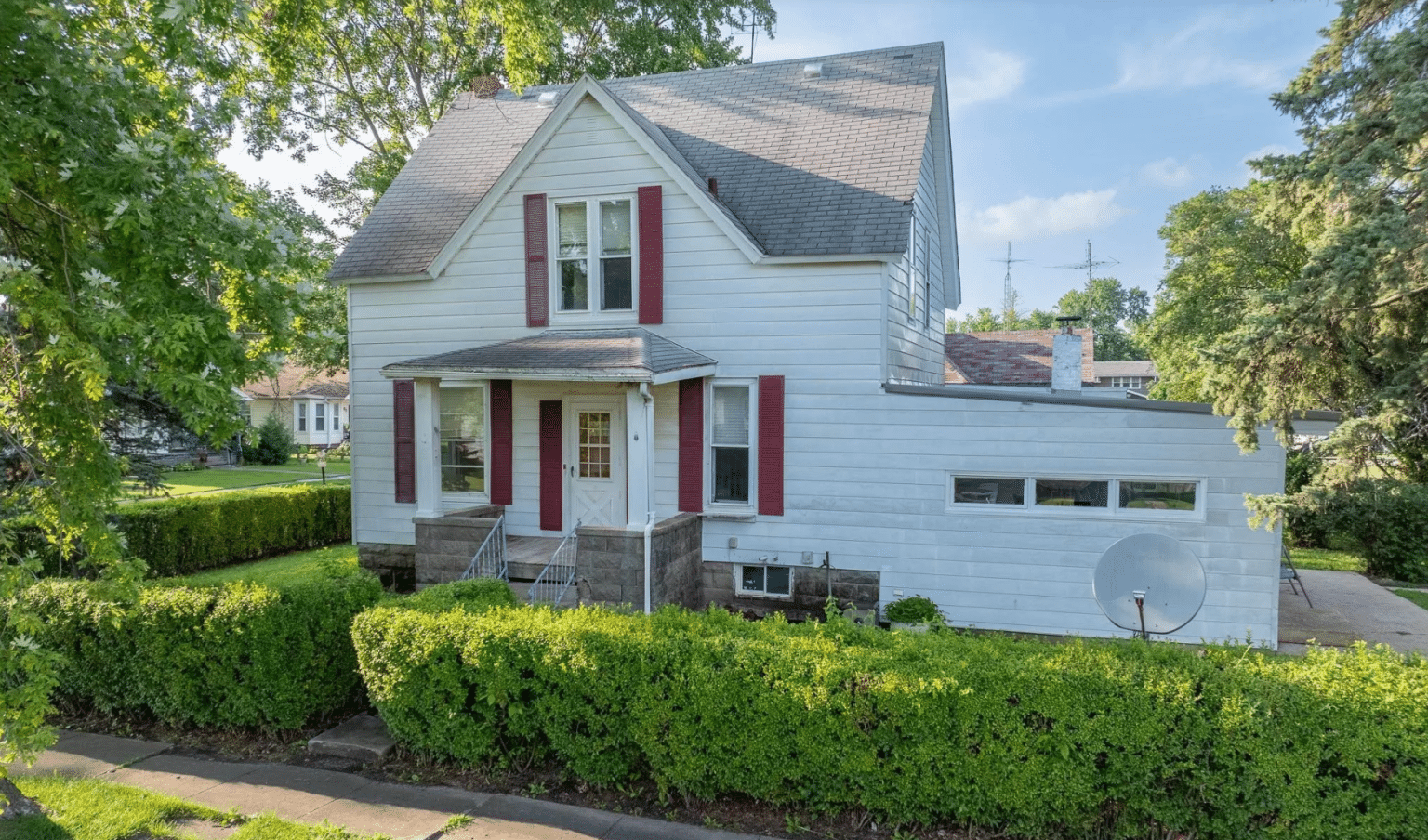 c.1910 Three Bedroom Illinois Home Under $65K