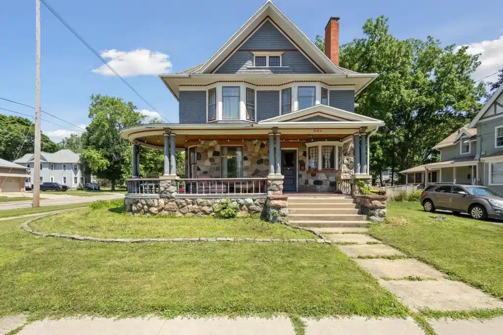 c.1898 Michigan Queen Anne Time Capsule $199,900