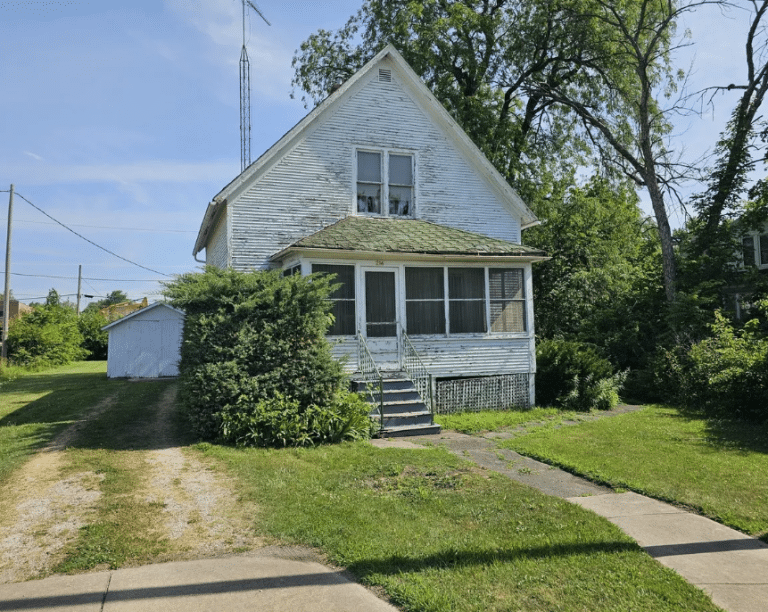 c.1904 Illinois Grandma House Under $70K